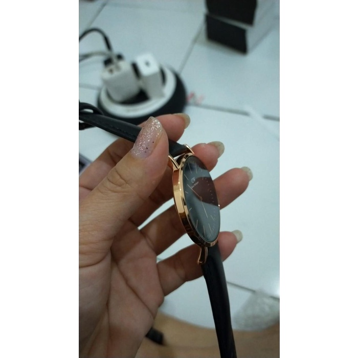 นาฬิกาข้อมืออะนาล็อก Dw แบบดั้งเดิม พร้อมกล่องกระดาษ สําหรับผู้ชาย และผู้หญิง จํานวน 1 ชุด ...