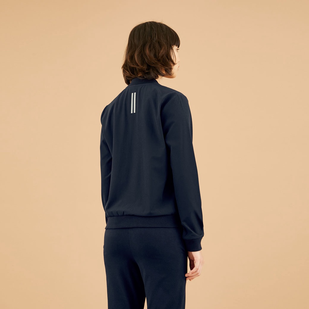 AIIZ (เอ ทู แซด) - เสื้อแจ็กเก็ตผู้หญิงสไตล์ บอมเบอร์เนื้อบางเบา ...