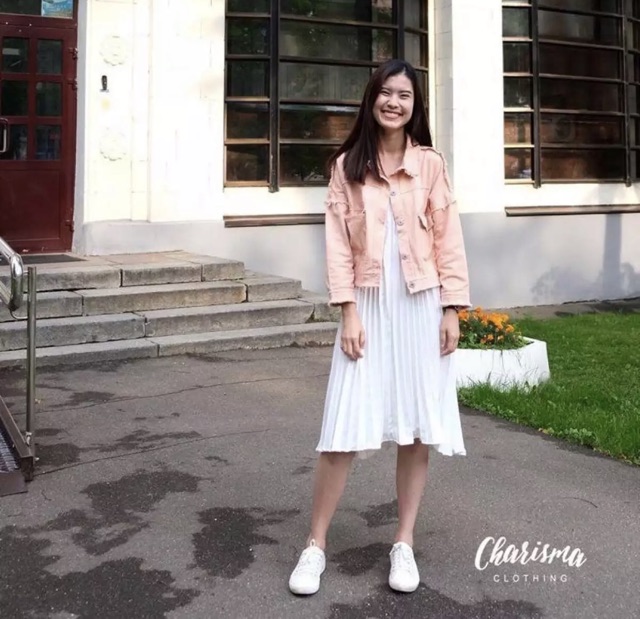 Charisma Clothing - เดรสพลีท รุ่น Pleat Dress - White สีขาว มือ 1 ราคา ...