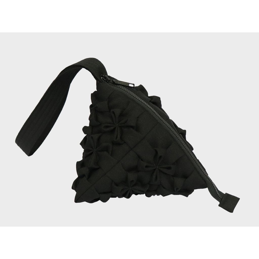 Triangle bags Spring Floral Cute style Smocking Pattern Tassel ...