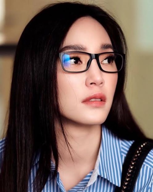 แว่นสายตายาว 50 ถึง 400 ทรง สี่เหลี่ยม สีดำ แถม (ซองหนังและผ้าเช็ดเลนส์) เก็บเงินปลายทางได้ ...