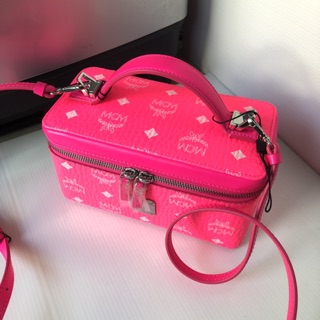 New MCM box bag สี Shocking Pink Neon สายถอดออดได้ ปรับได้ ถือได้ สะพาย ...