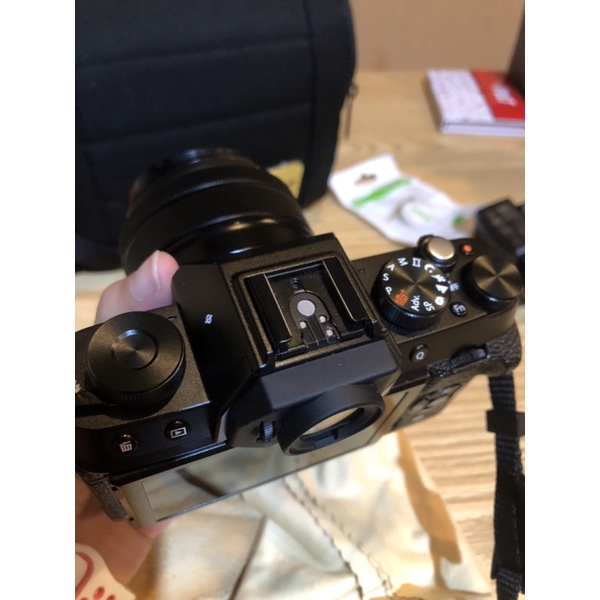 กล้อง Fujifilm xt100 พร้อมเลนส์ 15-45 - amornrat_mns - ThaiPick
