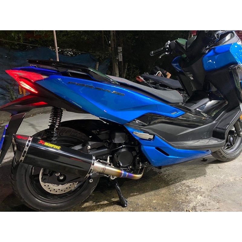 ท่ออาคา ทรงPR2 X-max สีดำ พร้อมคอท่อไทเทเนี่ยมแท้ - t59_shop - ThaiPick