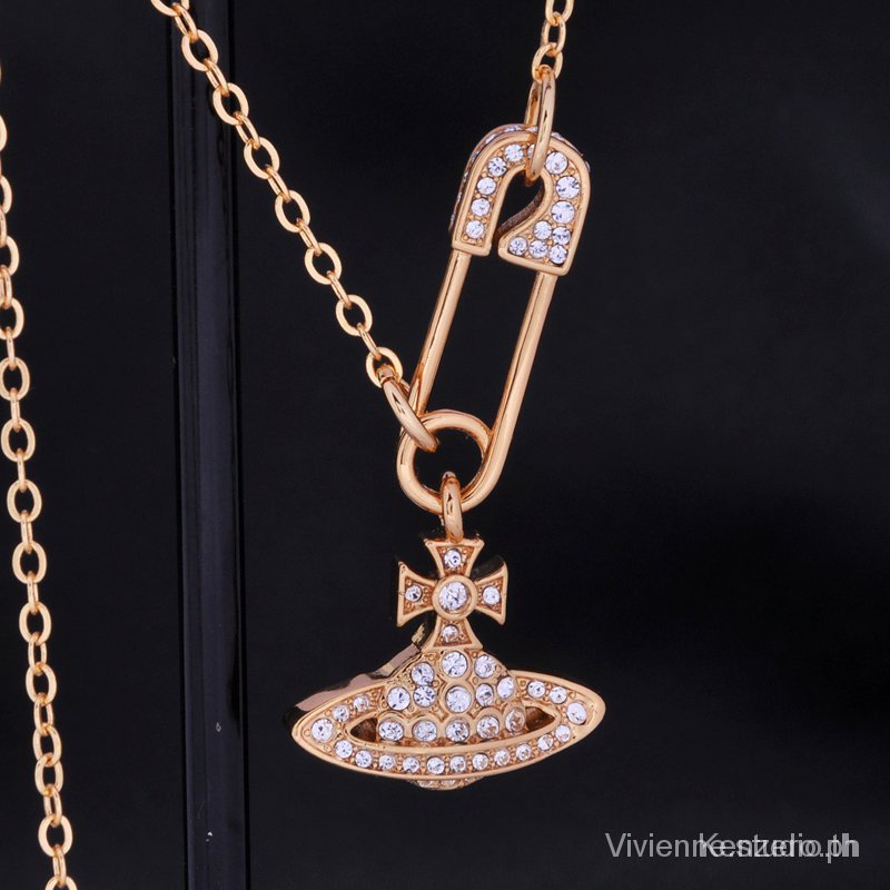 Vivienne ชุดเครื่องประดับ สร้อยข้อมือ สร้อยคอ ต่างหู โซ่โลหะ ประดับมุก ...