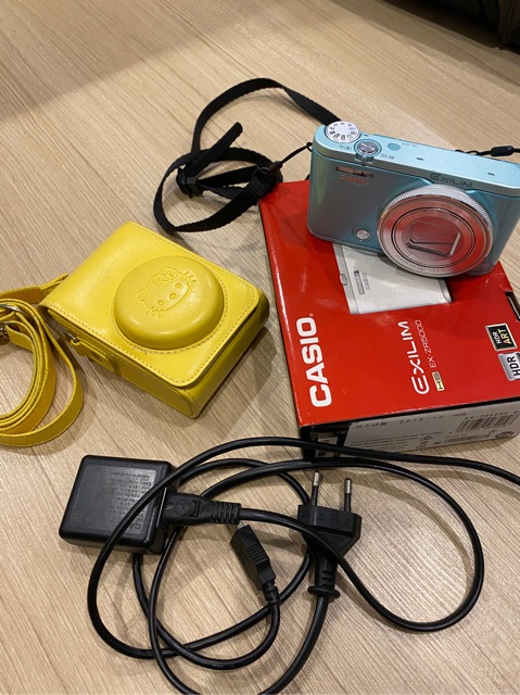 กล้องcasio zr5000 มือ2 พร้อมเมม8g กระเป๋าใส่กล้อง - maisutharat - ThaiPick