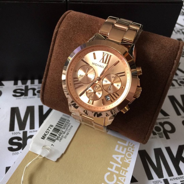 MK5778. ขนาด 42 mm. Runway Logo Rosetone หน้าปัดสีโรสโกลด์ สายสีพิ้งโ ...
