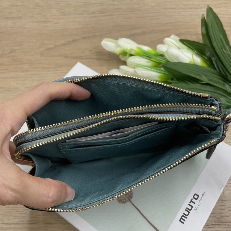 พร้อมส่ง แท้ New Coach คล้องมือ 2 ซิป S DOUBLE CORNER ZIP WRISTLET ...