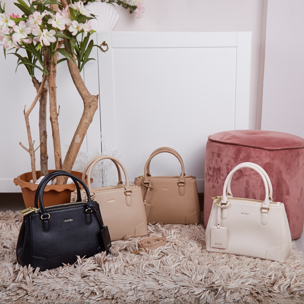 สินค้ามาใหม่ MUNIGA รุ่น Della มีสายสะพายยาว (สามารถเลือกสีได้ค่ะ ...