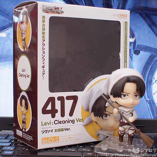 การโจมตีมือยักษ์, ดินเหนียว, Allen San Miwei Willer, 390 เวอร์ชั่น Q ...