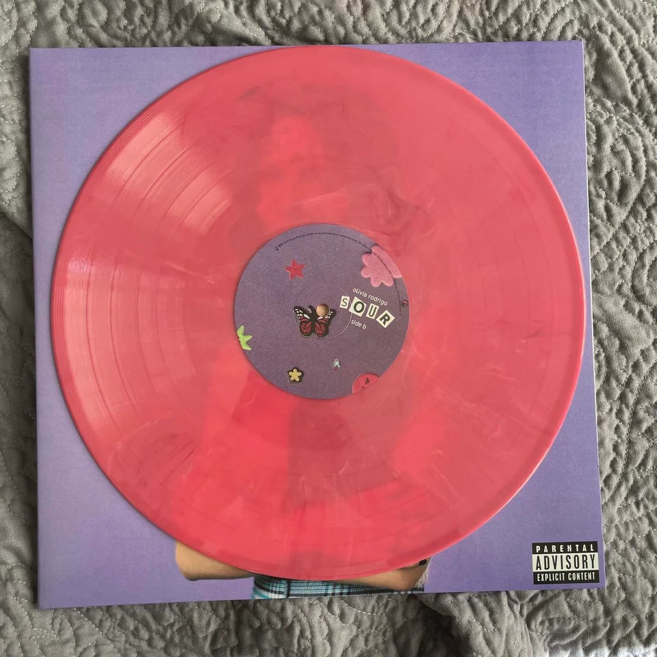 พร้อมส่ง แผ่นเสียง Olivia Rodrigo - SOUR Pink Baby Pink Vinyl (1 year ...