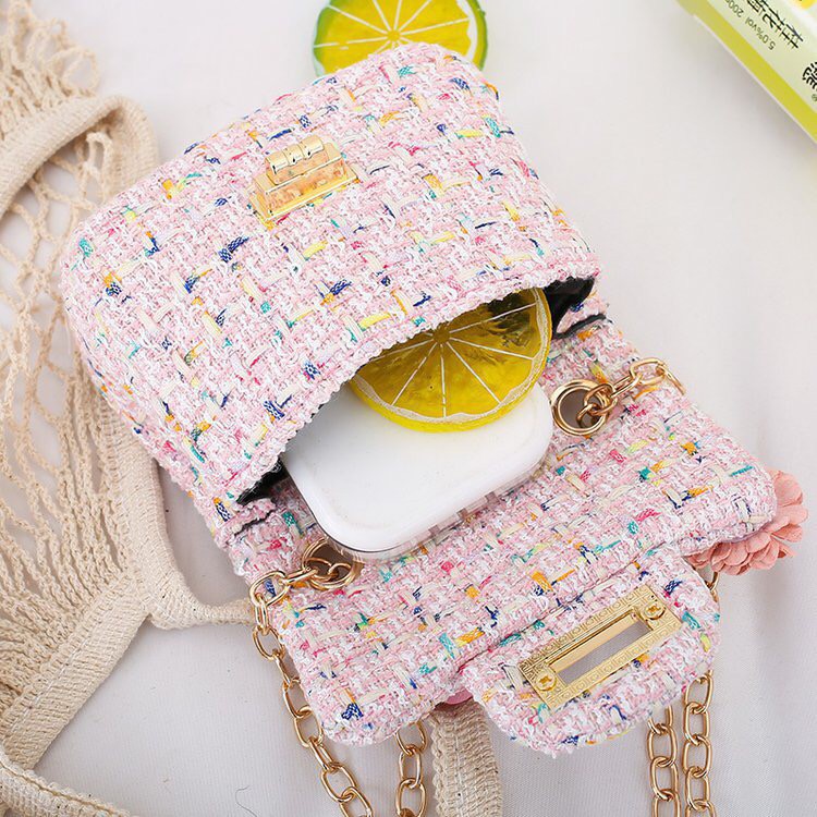 （HB-276) กระเป๋า จิ๋ว สะพายข้าง ผ้าแคนวาส สายโซ่ ใบเล็กน่ารัก ...