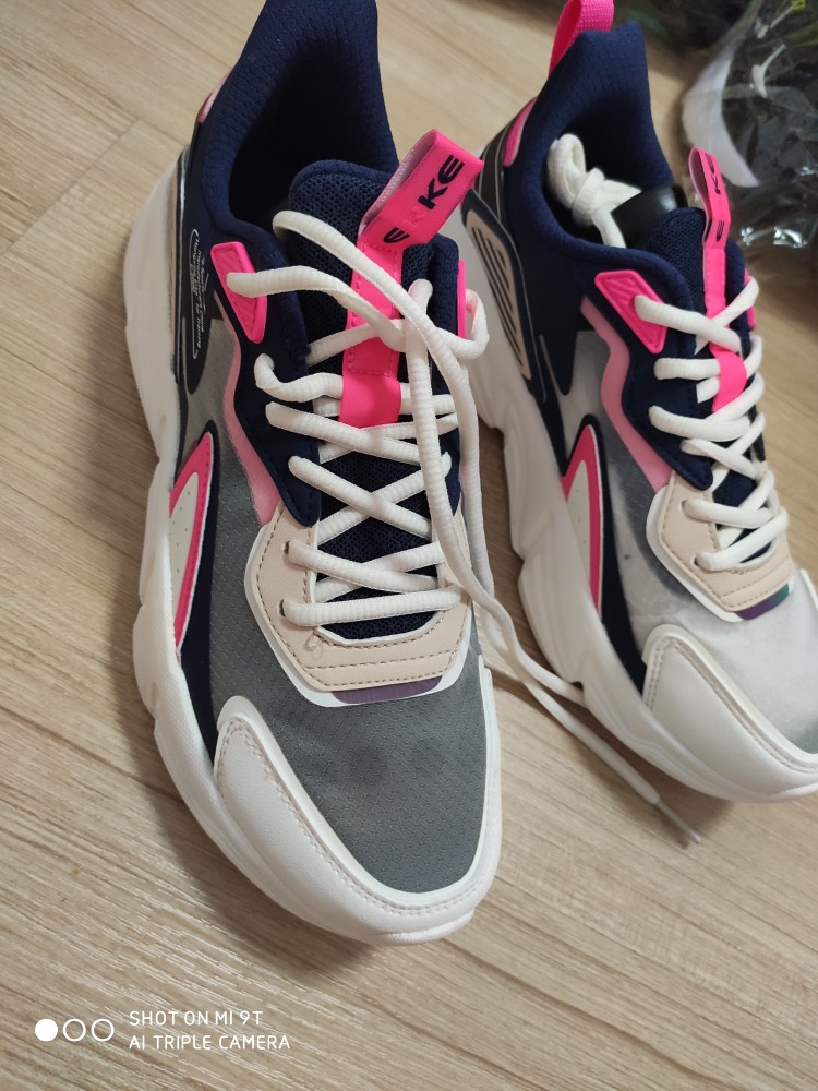 [ลิขสิทธิ์แท้] Erke Wave Runner 2.0 [U] รองเท้าผ้าใบ รองรับการวิ่งและ ...