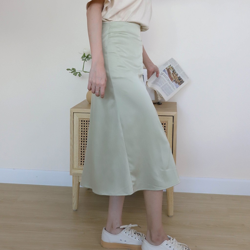 Avo กระโปรงซาติน เอวสูง bell satin skirt - avocado.simplewear - ThaiPick