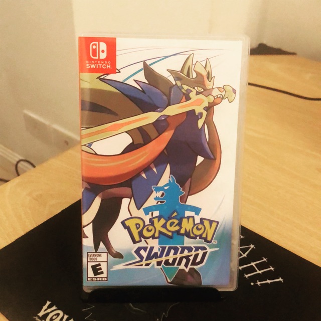 Nintendo Switch Lite Pokemon Sword and Shield Bundle ...