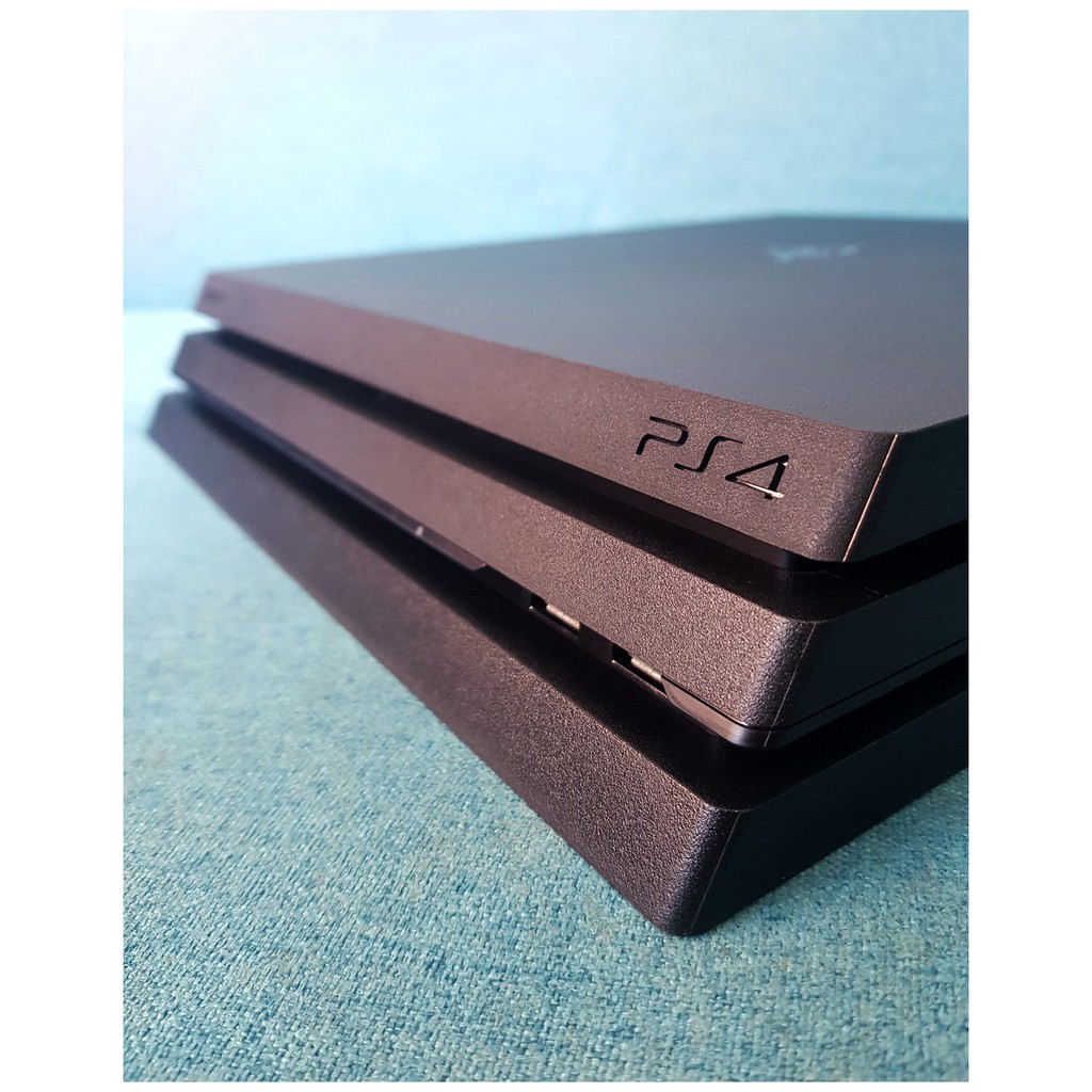มือสอง PS4 Pro พร้อมแผ่นเกมส์ 15 เกมส์ Model CUH-7106B 1TB 4K HDR - sirii2 - ThaiPick