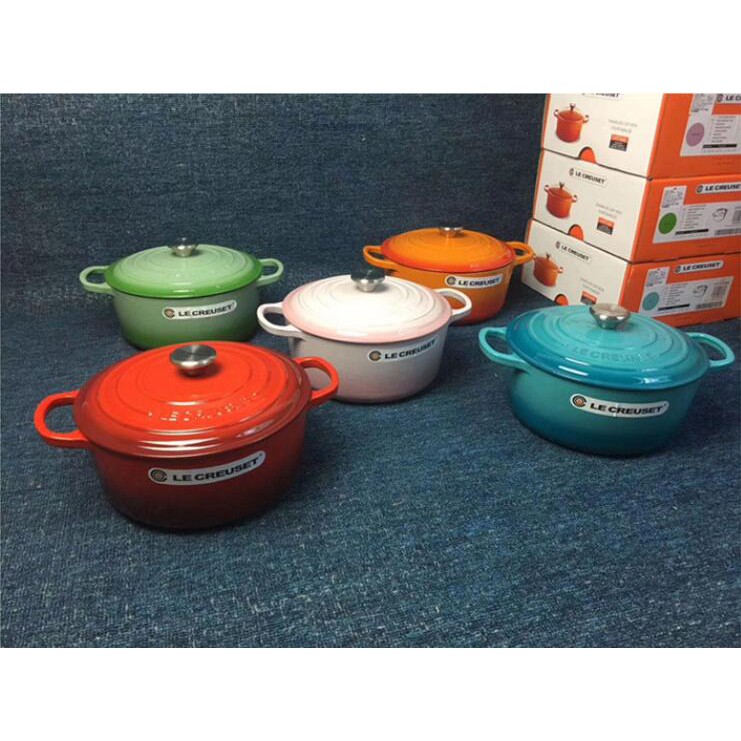 READY STOCK Le Creuset Signature Round French Cast Iron 24cm ...