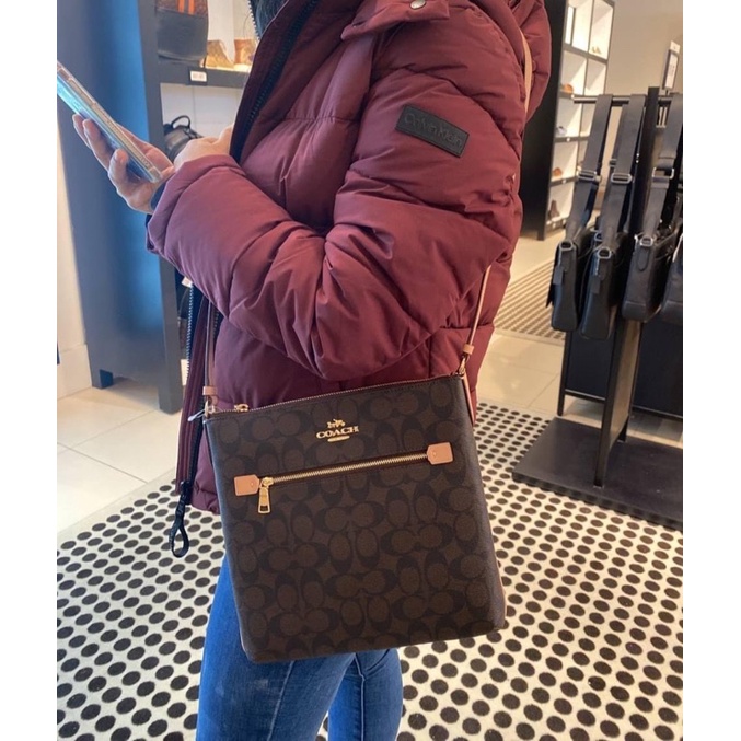 พร้อมส่ง แท้ New Coach ROWAN FILE BAG IN SIGNATURE CANVAS (COACH C1554 ...