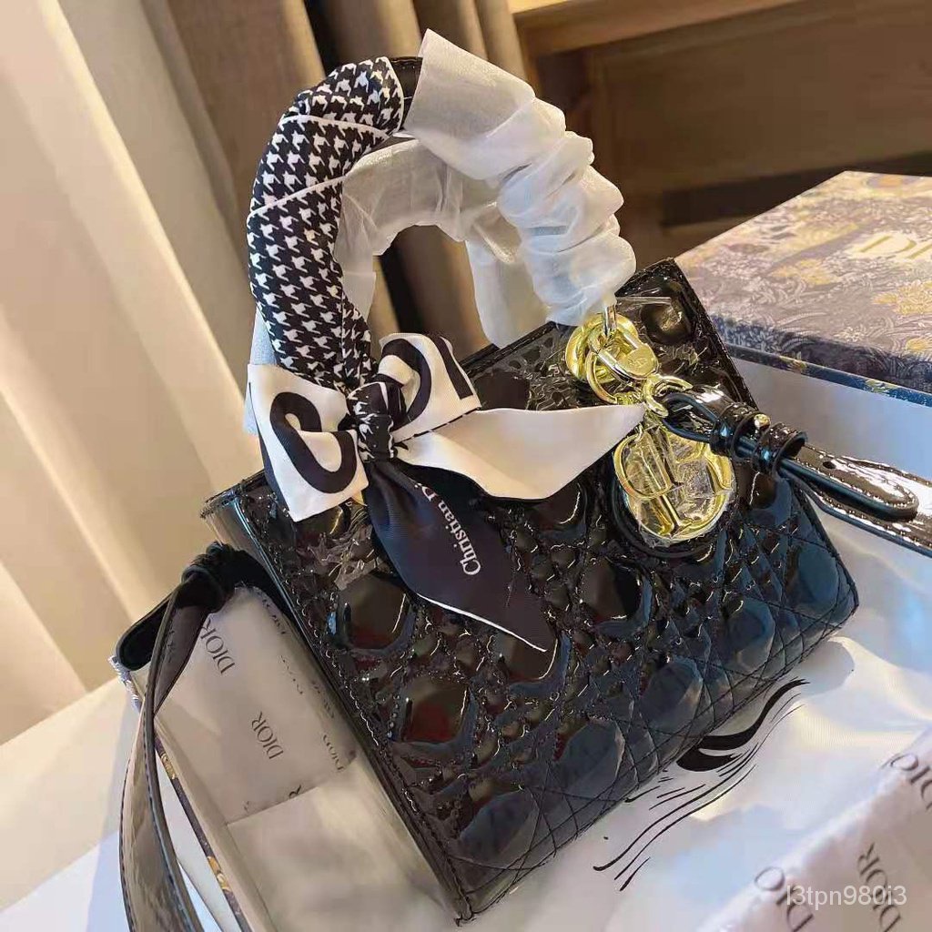 Hot SaleD Lady D Ladys Shoulder Bag Classic 4 Grid Patent Leather Gold ...