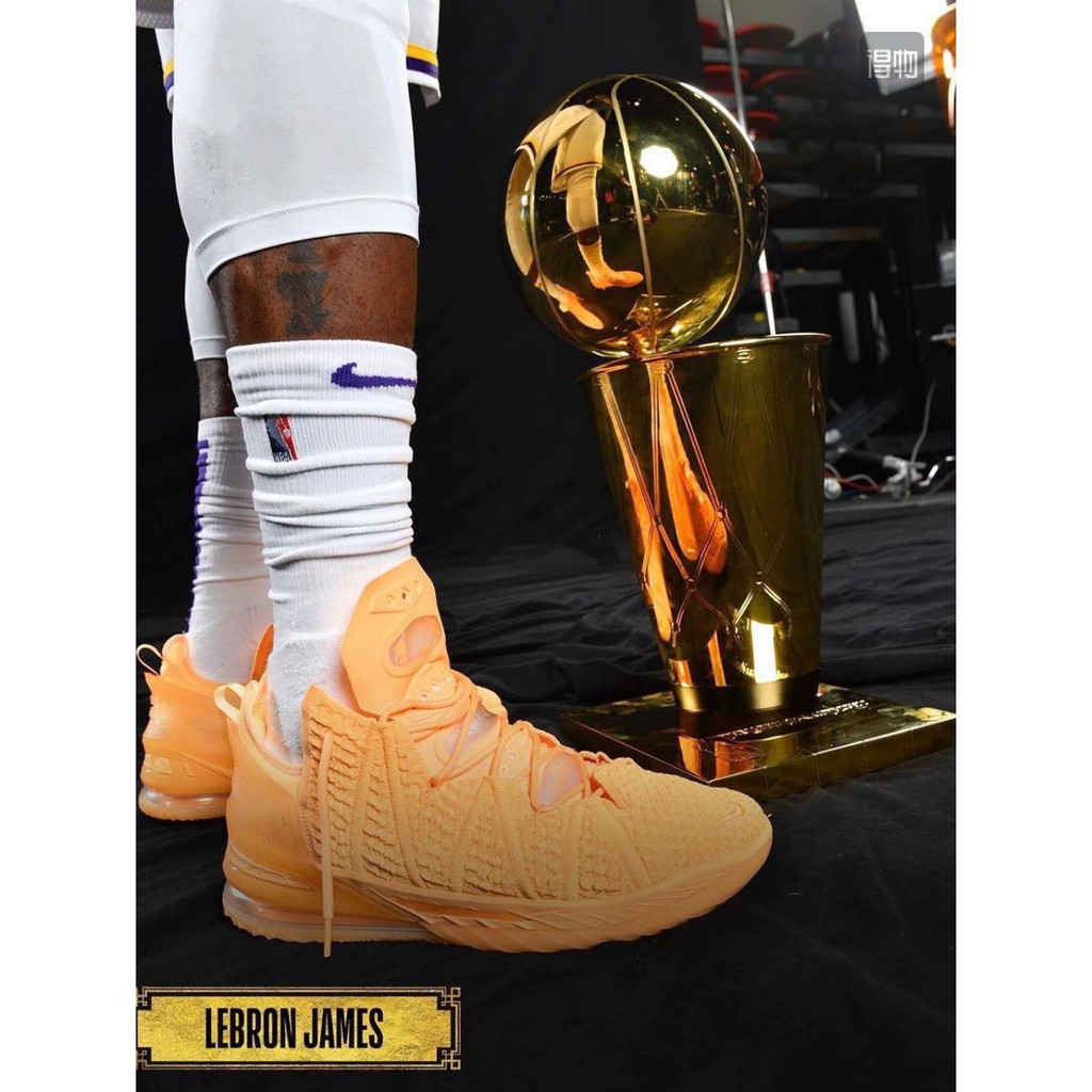[Lakers championship shoes] LeBron 18 "Melon Tint" men's sports ...