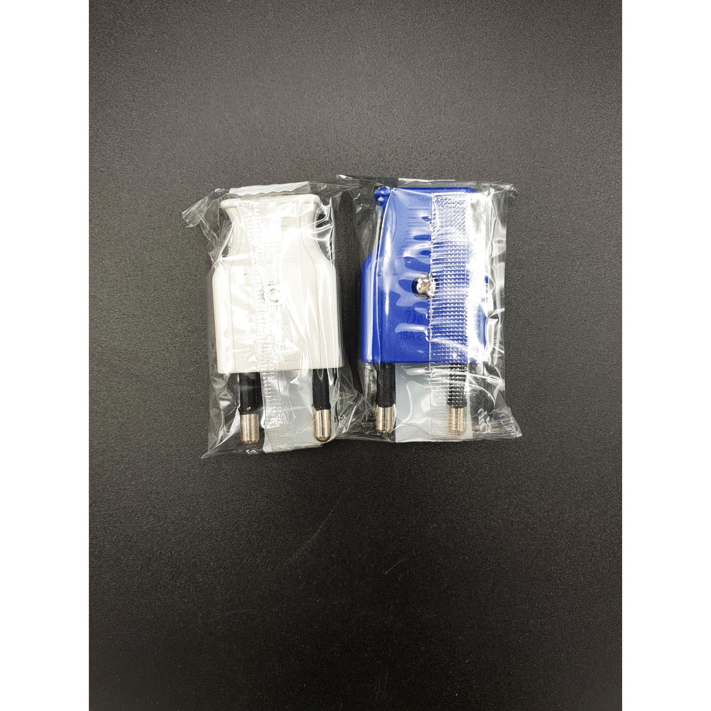 ปลั๊กตัวผู้ ขากลม VENA [คละสี] - 8kcp889w3y - ThaiPick