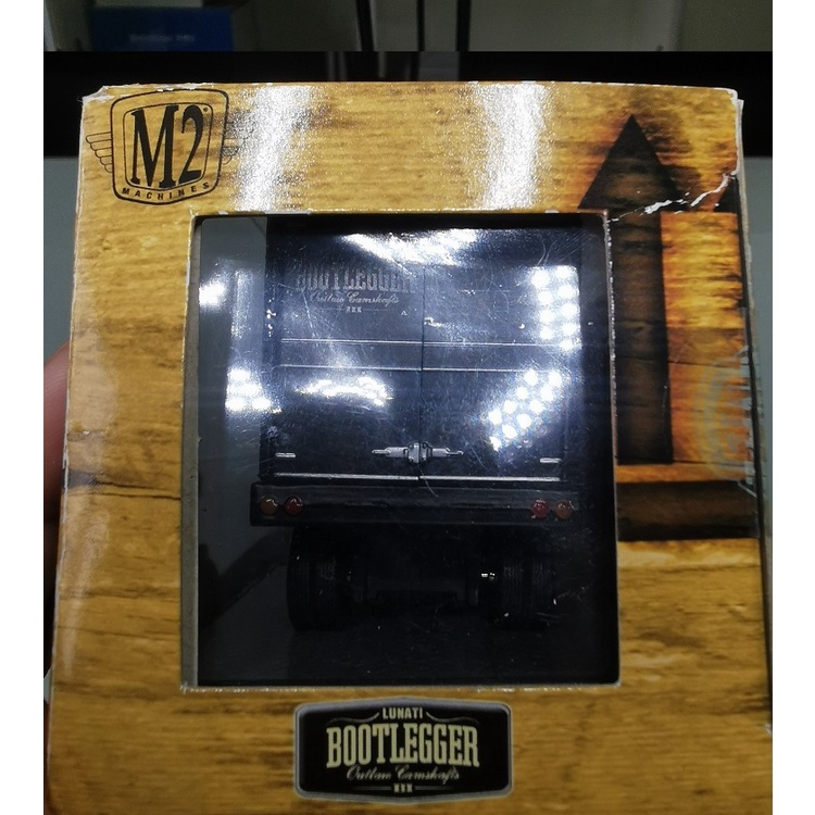 M2 Machines 1:64 Chevrolet Bootlegger diecast Collection of die-casting ...