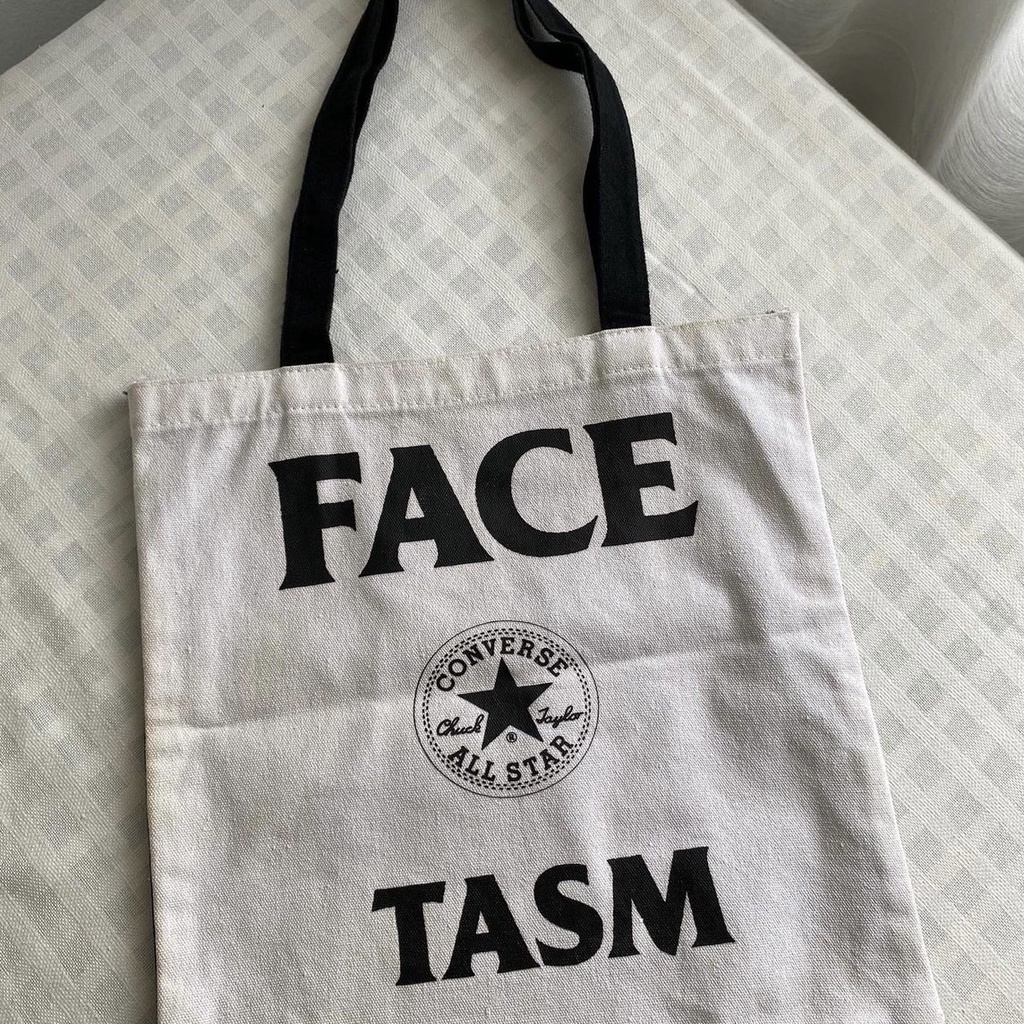 กระเป๋าแคนวาส Converse x Facetasm tote bag-ของมือสอง - ensign_and ...
