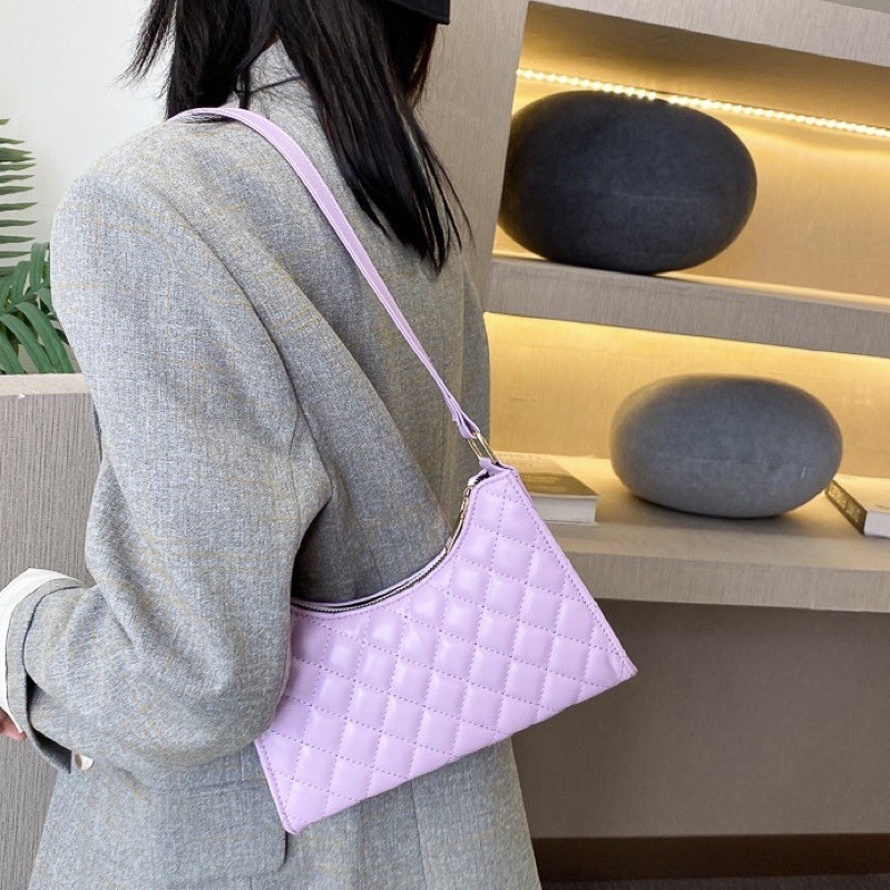 (พร้อมส่งจากไทย) A002 HELEN BAG กระเป๋าโฮโบสะพายไหล่ลายตาราง รูปทรง ...