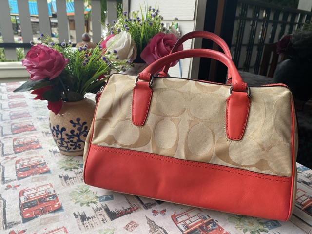 กระเป๋า Coach แท้ รุ่น L1282-23575 สภาพ 98% - sassy.chubbyshop - ThaiPick