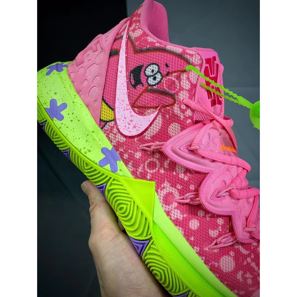 รองเท้าผ้าใบกีฬา Original SpongeBob x Nike Kyrie 5 PE - huanyu.th ...