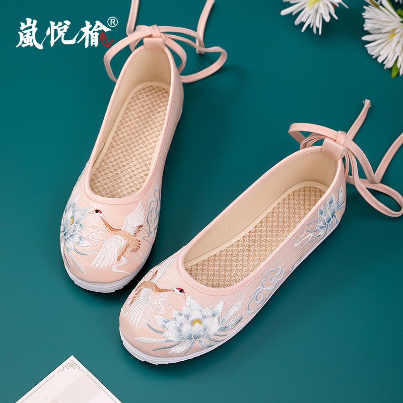 Lan Yue Sheng รองเท้าเครื่องแต่งกายสไตล์โบราณ - yoyoco06s.th - ThaiPick
