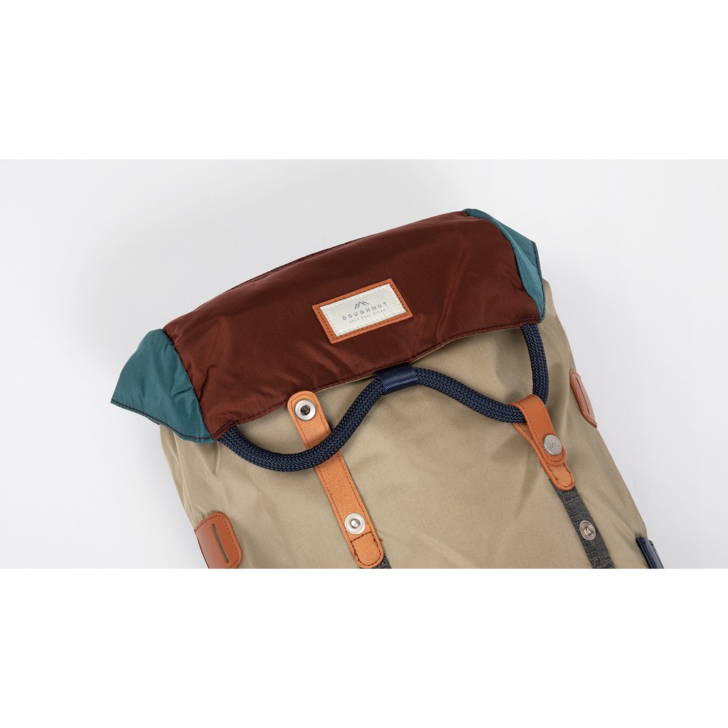 DOUGHNUT BAG GROUP COLORADO SERIES กระเป๋าโดนัท backpack ขนาดกระทันรัด ...