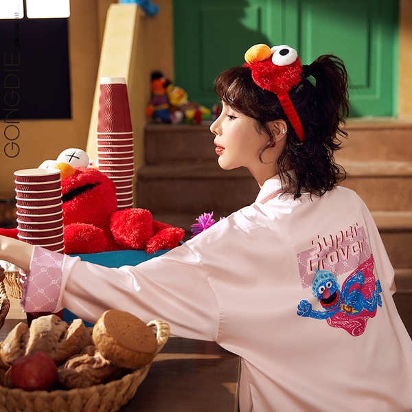 Sesame Street ร่วมชุดนอนหญิงฤดูใบไม้ผลิและฤดูใบไม้ร่วงส่วนบางน่ารักผ้า ...