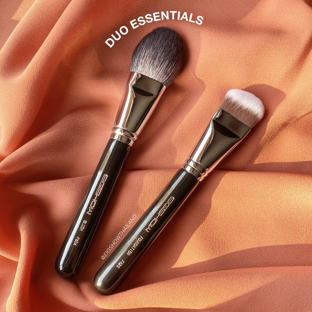 แปรงแต่งหน้า Duo Essentials คู่หูงานผิว EIGSHOW แปรงลงรองพื้น แปรงปัดขนสัตว์แท้ ...