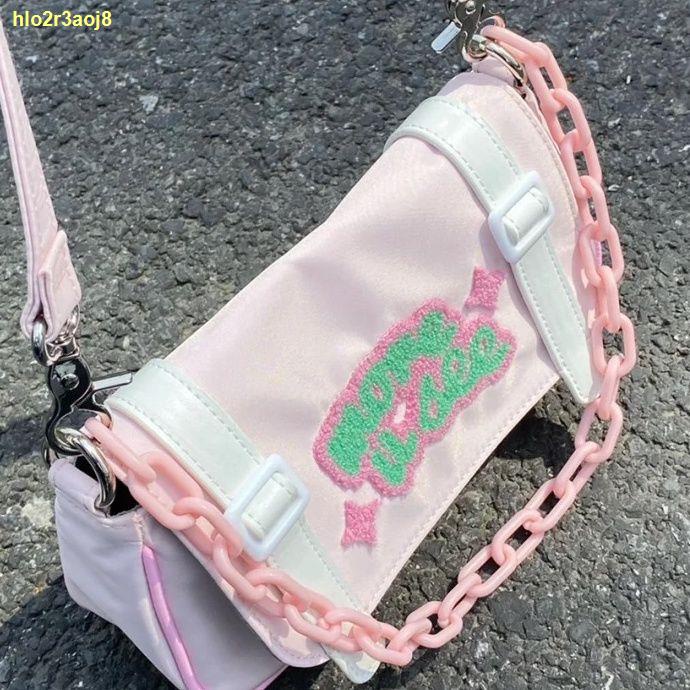 จัดส่งทันที2022 new underarm bag hot girl chain bag original กระเป๋า ...