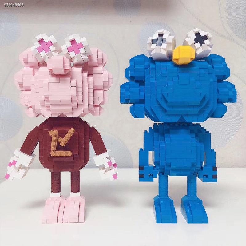 พร้อมส่งLizhi Loz อนุภาคขนาดเล็กอาคารบล็อกไมโครเจาะสุทธิสีแดง kaws ปริศนาประกอบและแทรกของเล่นสาว ...