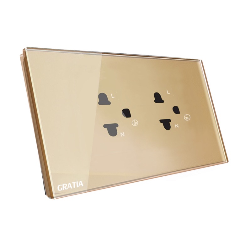 Gratia Switch ปลั๊กไฟ เต้ารับกระจกกราวด์คู่ 3ขา พร้อมม่านนิรภัย - komprutnakplang - ThaiPick