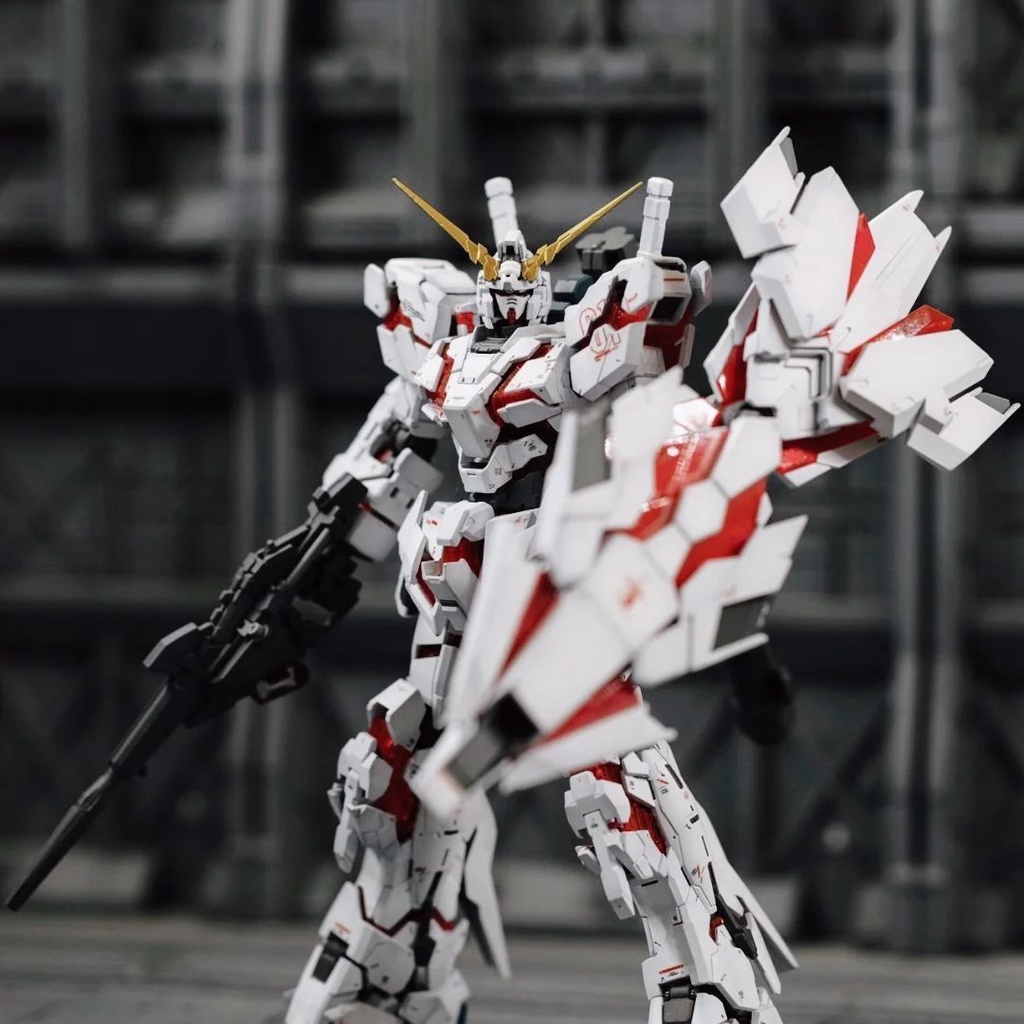 Special Clearance Gundam รุ่น Taipan MG Red and Blue Heresy Assault ...