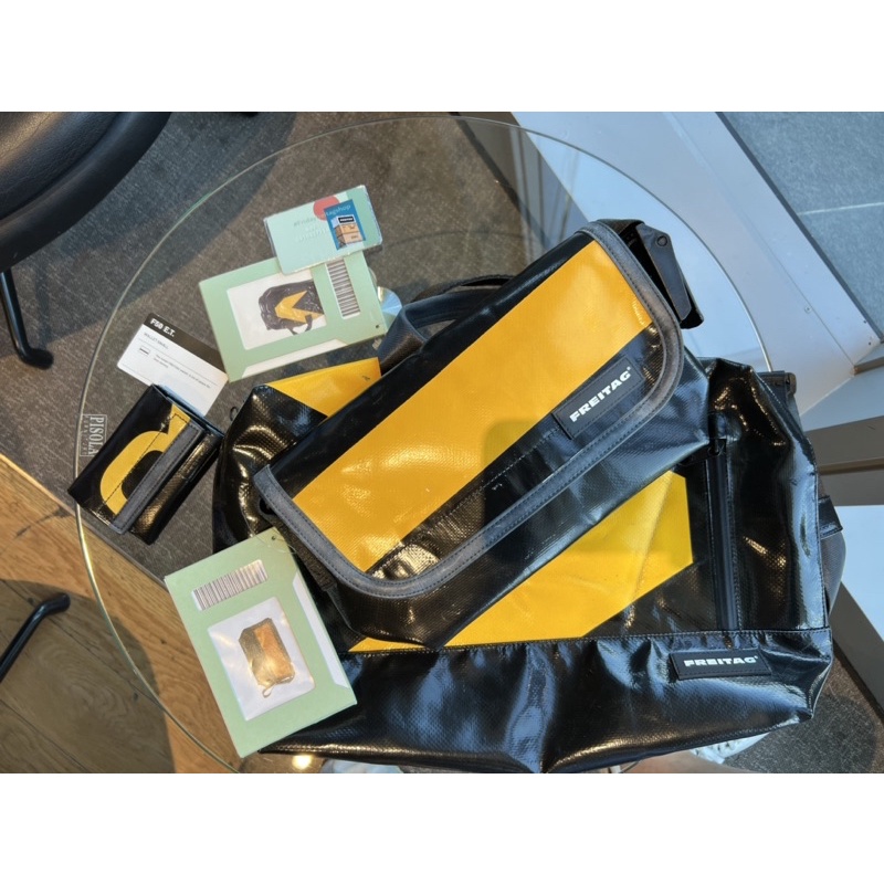 Exclusive Freitag Set ดำ มาราธอน ของแท้ 100 สวยมาก ผ่อนได้ มี 3 ชิ้นดำ ...