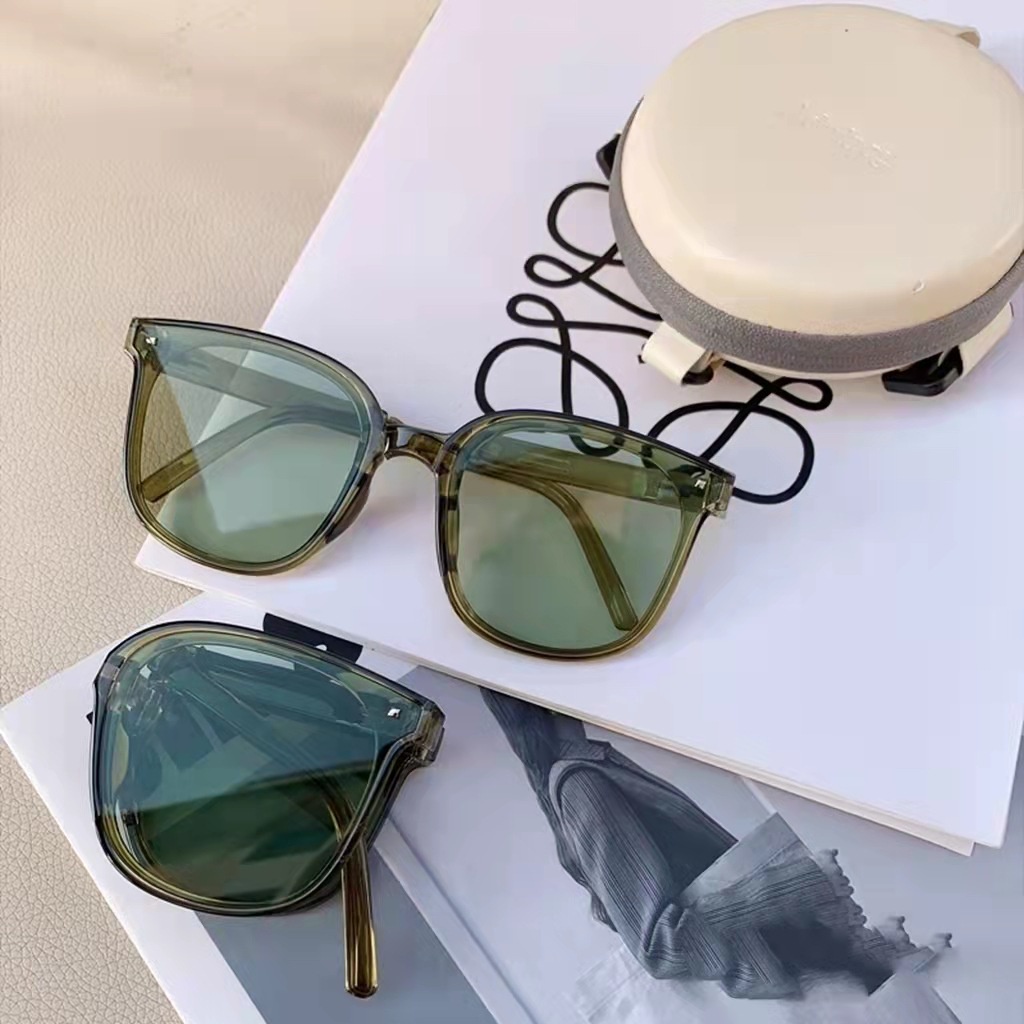 European Square frame fold sunglasses Korean Aesthetic Shades For WomenMen - ru2dho2o5i - ThaiPick