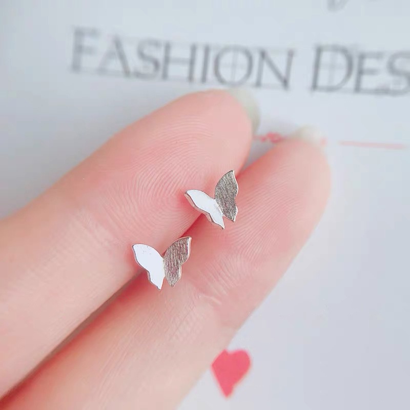 Daisy Kate ต่างหูรูปผีเสื้อ ต่างหูแฟชั่น ก้านเงิน S925 - daisykate ...