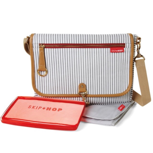 Skip Hop Pronto Signature Changing Station | Shopee Thailand