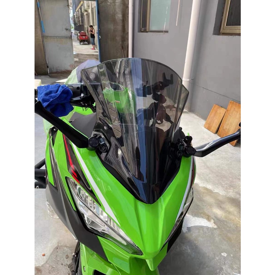 Suitable for Kawasaki NINJA400 motorcycle front windshield modified ...