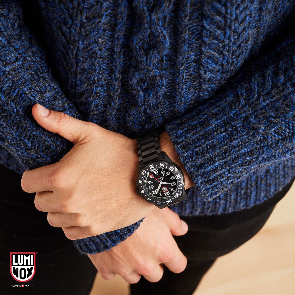 Luminox นาฬิกาข้อมือ F-117 NIGHTHAWK™ 6420 SERIES รุ่น XA.6422 | Shopee Thailand