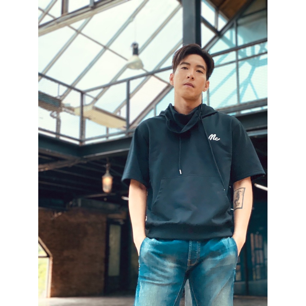 Mc JEANS เสื้อสเวตเตอร์ เสื้อกันหนาว เสื้อ ฮู้ด mc มีหน้ากากในตัว ดันแดด มีให้เลือก 2 สี MTSP410 ...