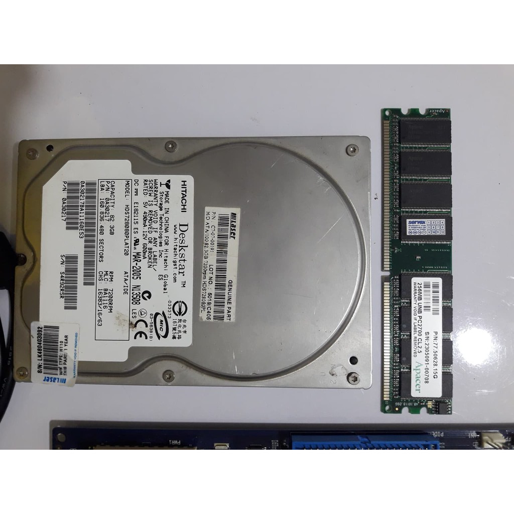 CPU INTEL PENTIUM 4 2.40 GHZ + Mainboard Laser FOXCONN +PSU 320W +Hard ...