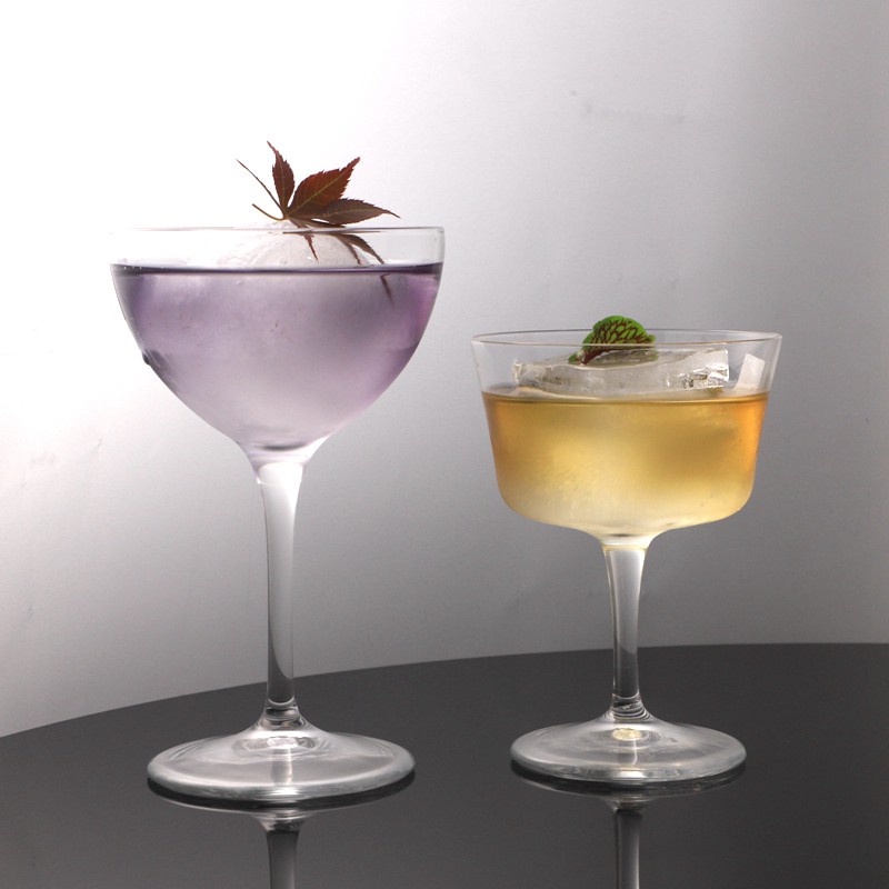 ♦Italian imported new crystal glass cocktail glass Classic Martini ...