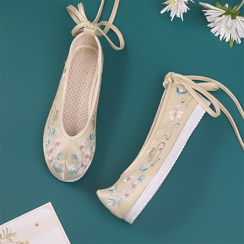 Lan Please Sheng รองเท้าสไตล์โบราณ - yoyoco06s.th - ThaiPick