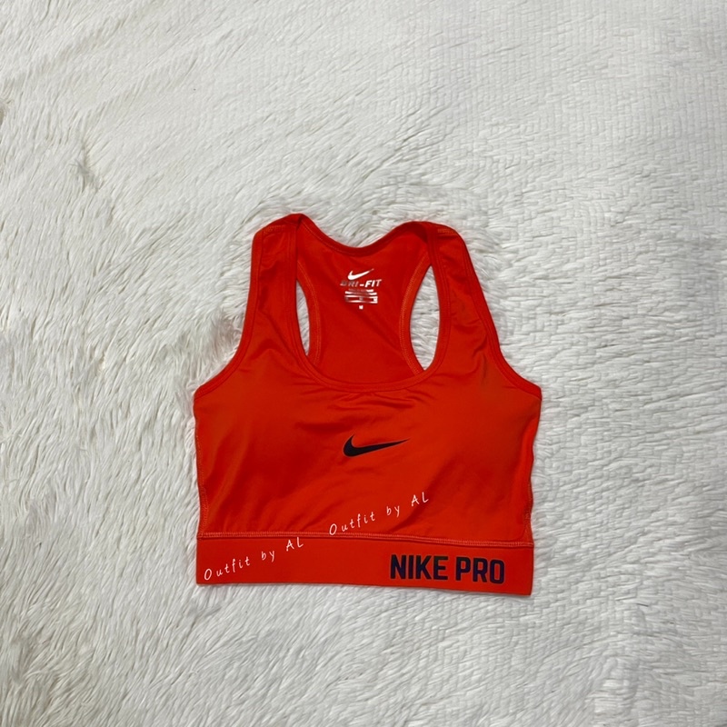 เสื้อสปอร์ตบราออกกำลังกายของผู้หญิง B68 - outfit_by_al - ThaiPick