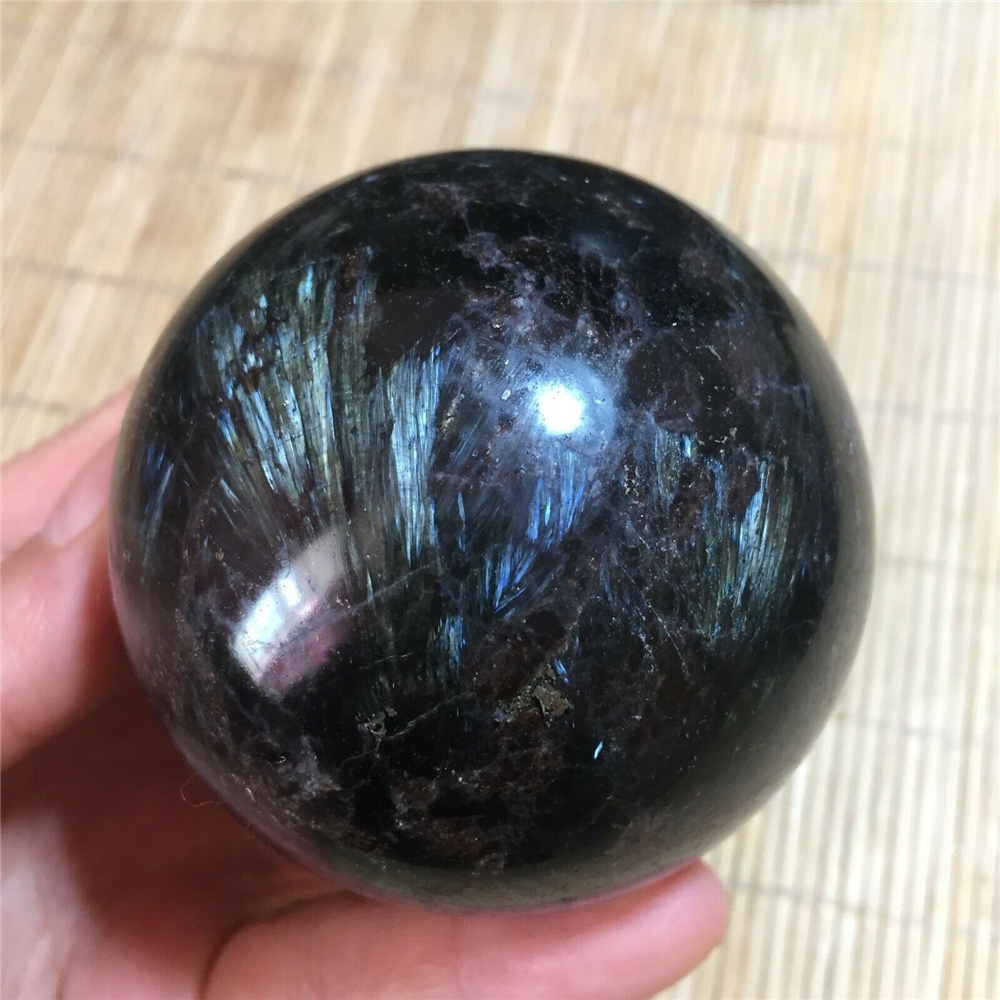 ลูกบอลคริสตัลNatural astrophyllite quartz crystal quotfireworks ...